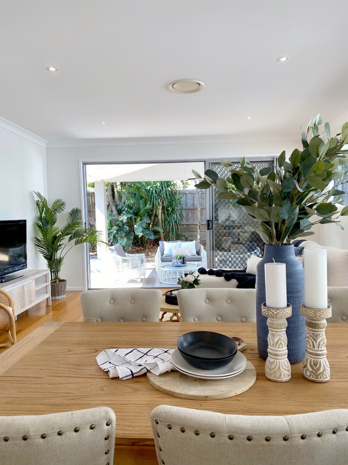 How to Style Your Home for Sale: Choosing the Right Style - Foxy Home ...